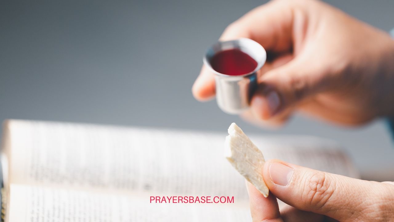 21 Simple Communion Prayers for a Meaningful and Sacred Lord’s Supper ...
