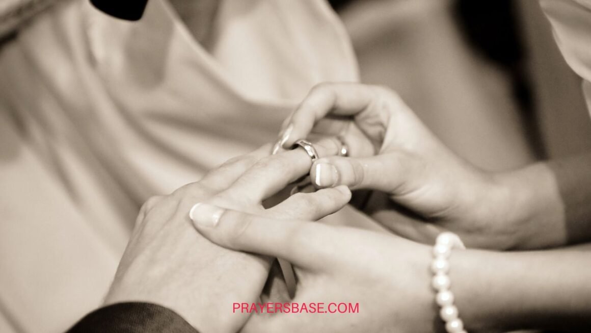 25 Powerful Scriptures to Pray for Marriage That Strengthen Love, Unity ...